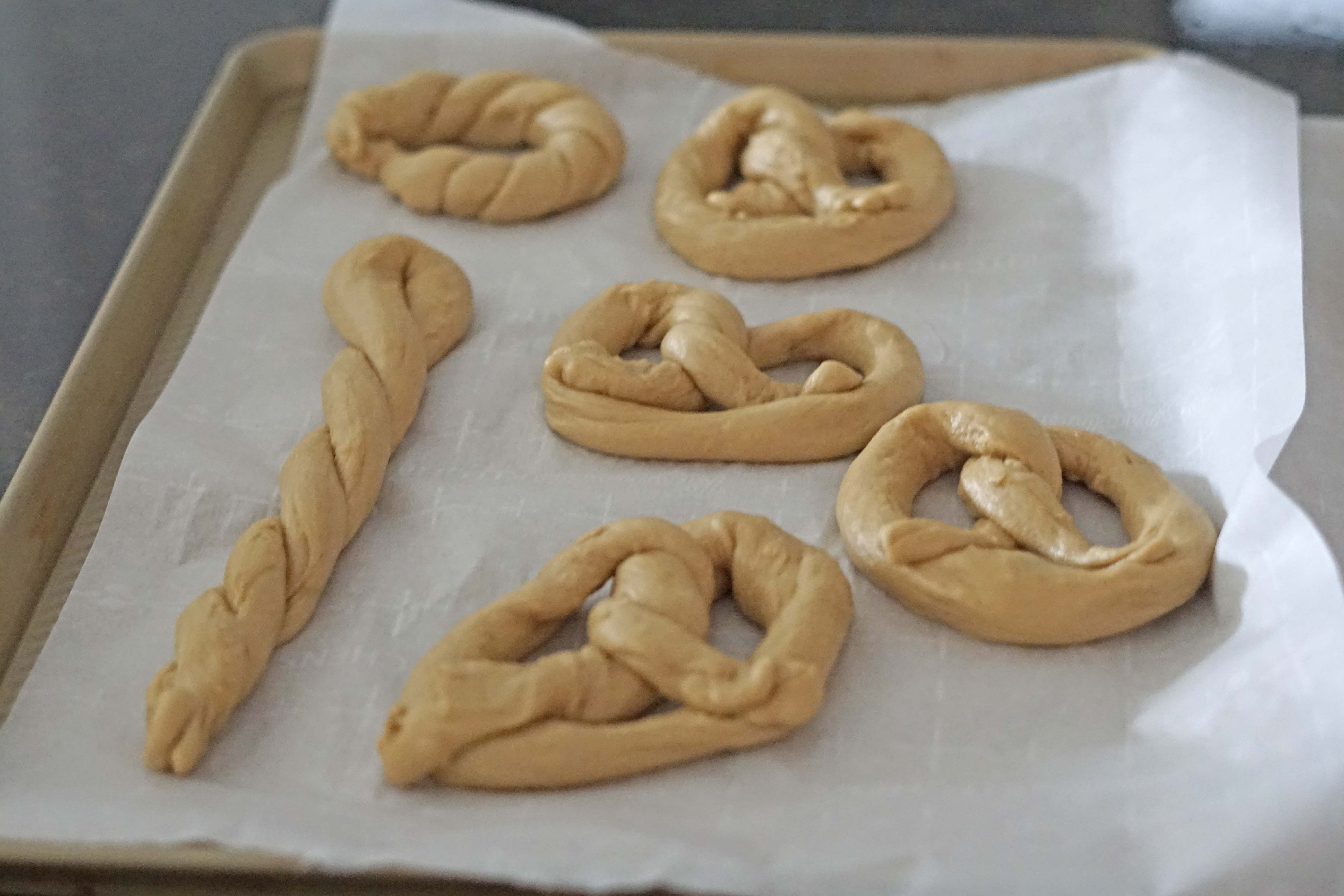 Pretzels and beer are match made in soft pretzel heaven – Allie and the ...
